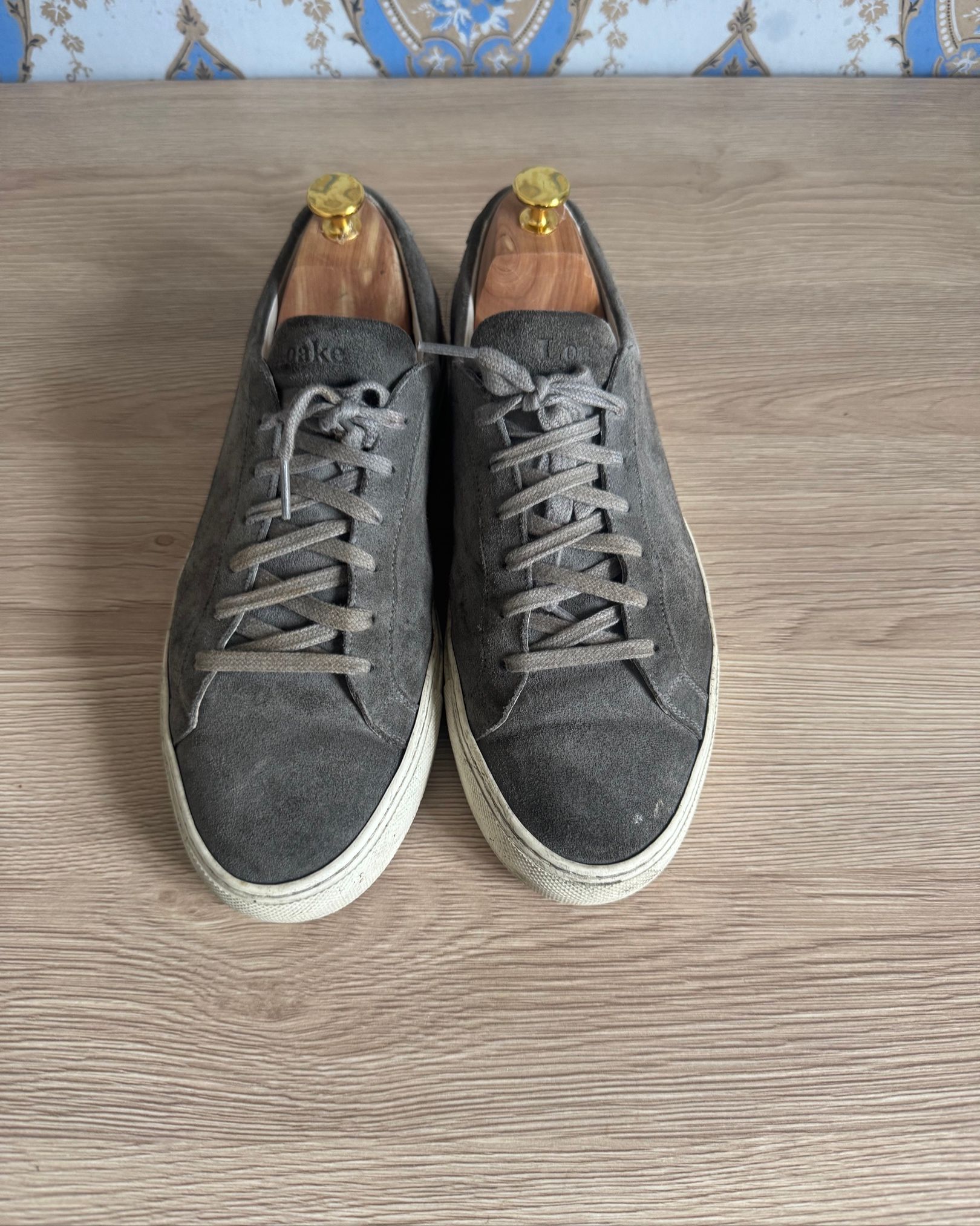 Design Loake · Tise