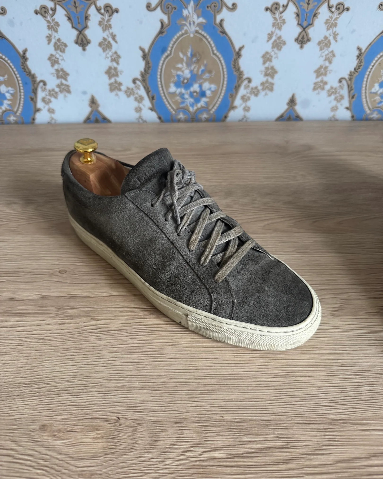 Design Loake · Tise