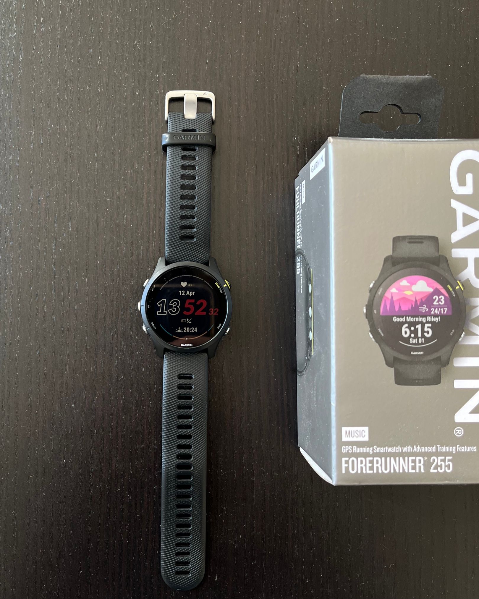 Garmin Forerunner · Tise