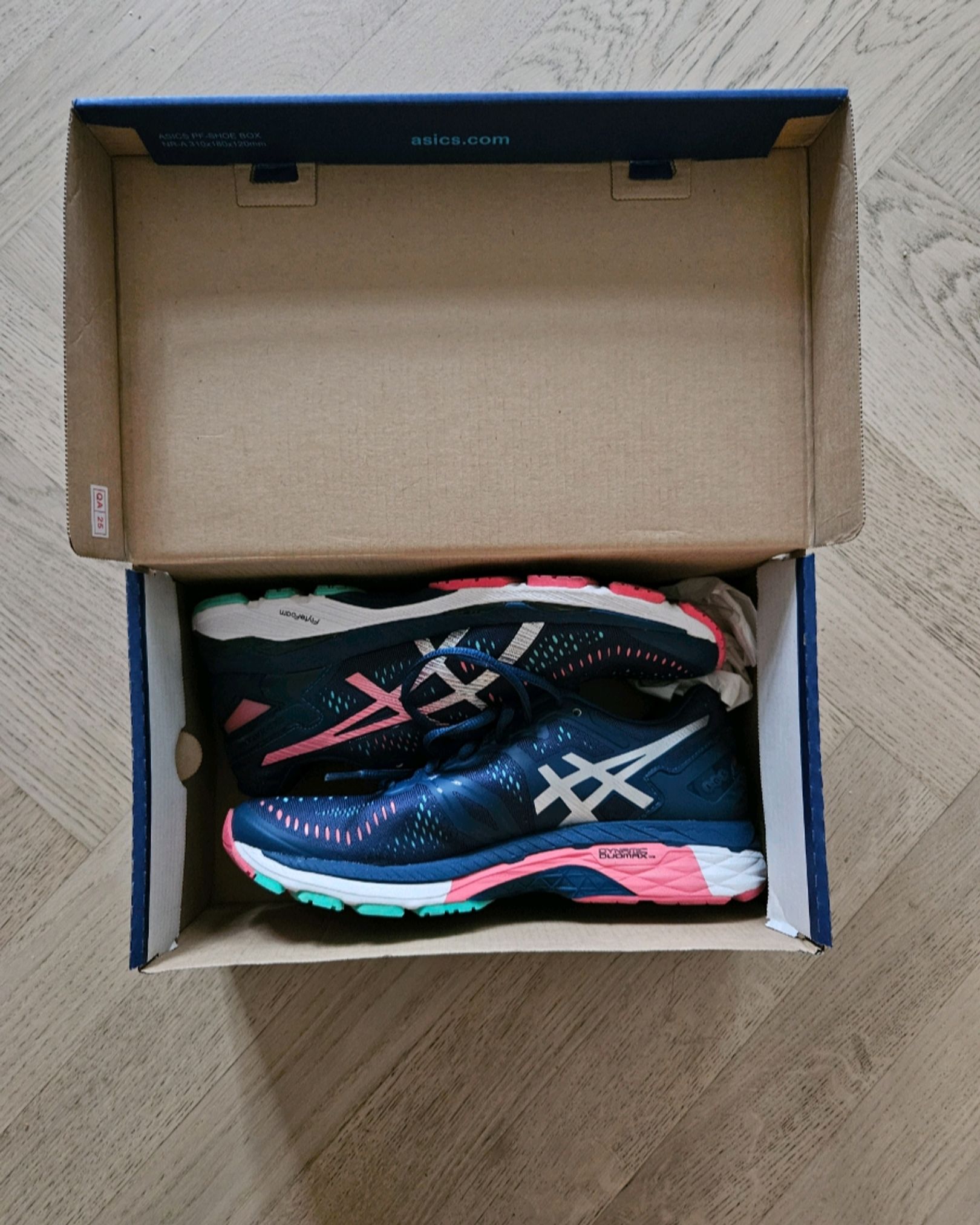 Asics Sko · Tise