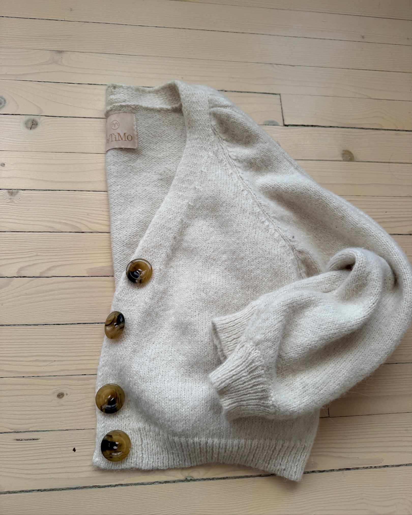 Bytimo cardigan · Tise